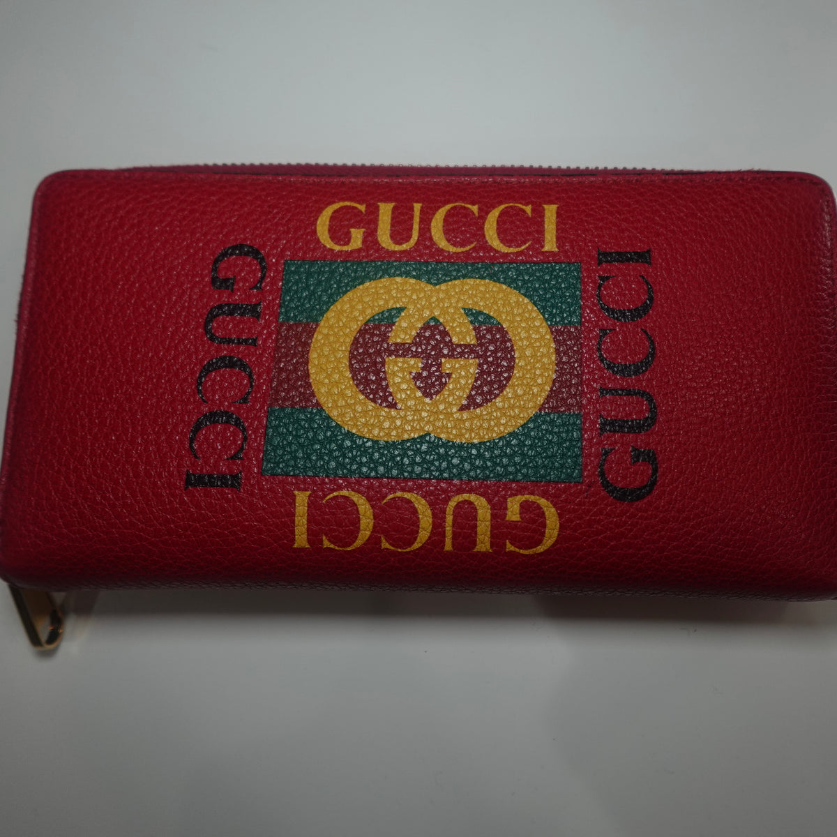 Gucci Red Wallet – My Sister's Closet Consignment